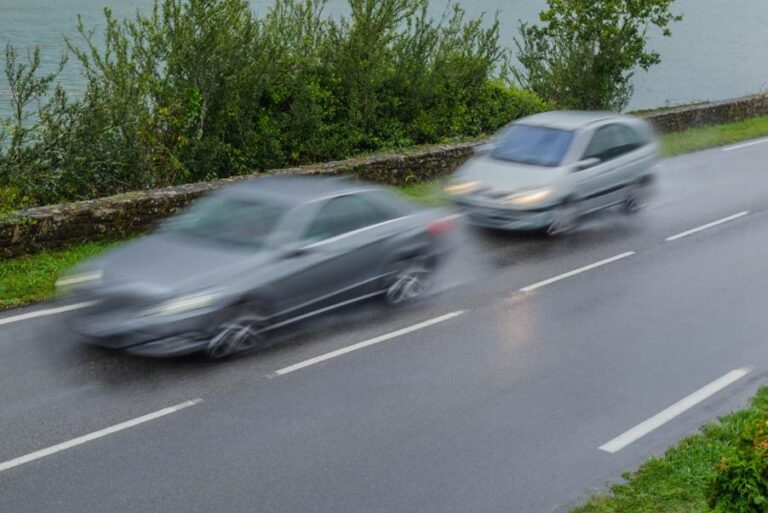 How To Avoid Tailgating | Goskippy Cheap Car Insurance